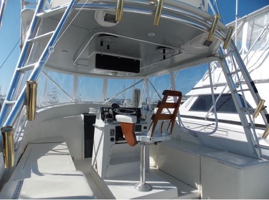 Marine Project Spotlight - Riviera and Strataglass Combo